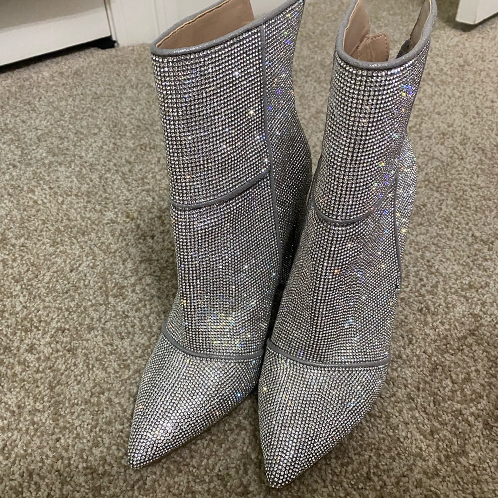 Noticed-R Rhinestones Booties - Gem